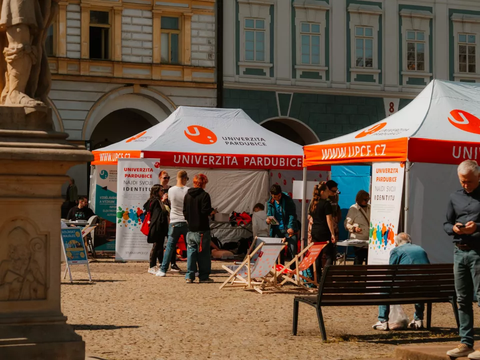 Univerzita v srdci Kolína: čtyři fakulty na Kolínském Majálesu | Univerzita Pardubice